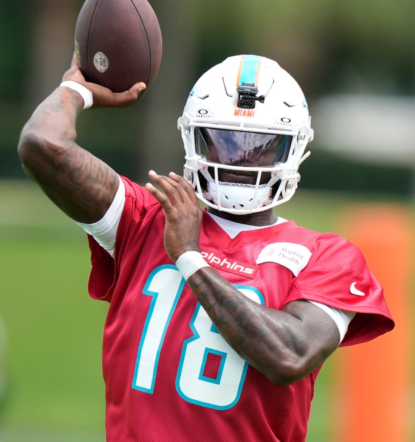 New Miami Dolphins Starting Quarterback Tyler ‘Snoop’ Huntley Quickly ...