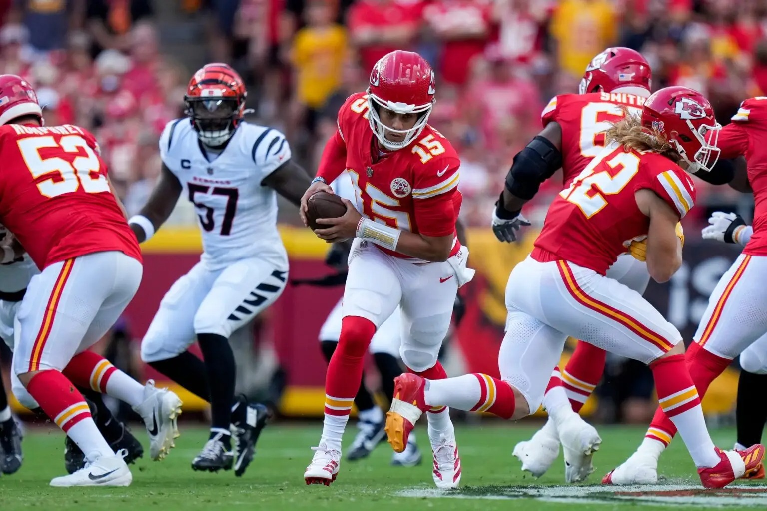 Kansas City Chiefs: Fans Erupt After Absurd Patrick Mahomes Overturned ...