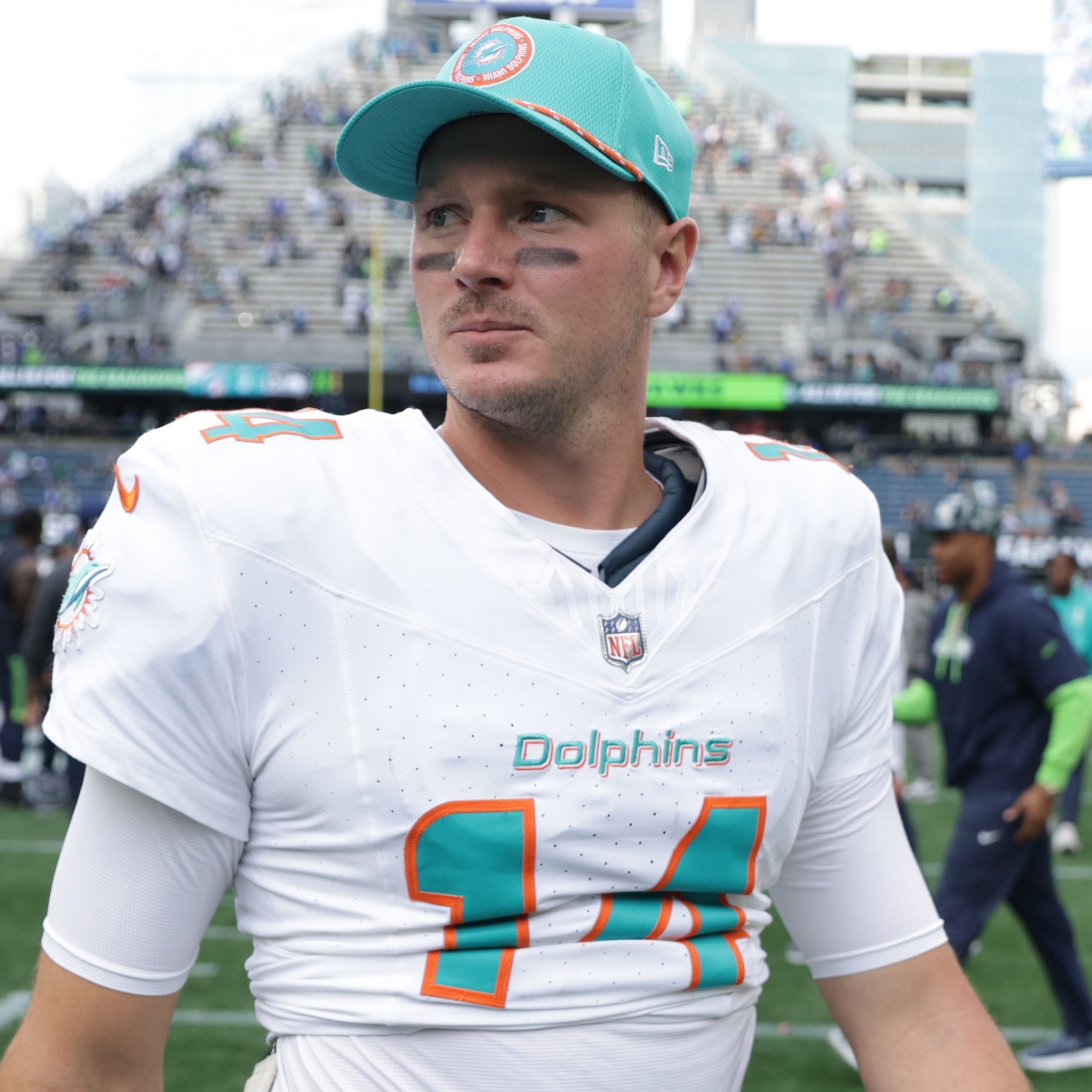Dolphins QB Makes Embarrassing Mistake At End Of Game Vs Colts - Sport News